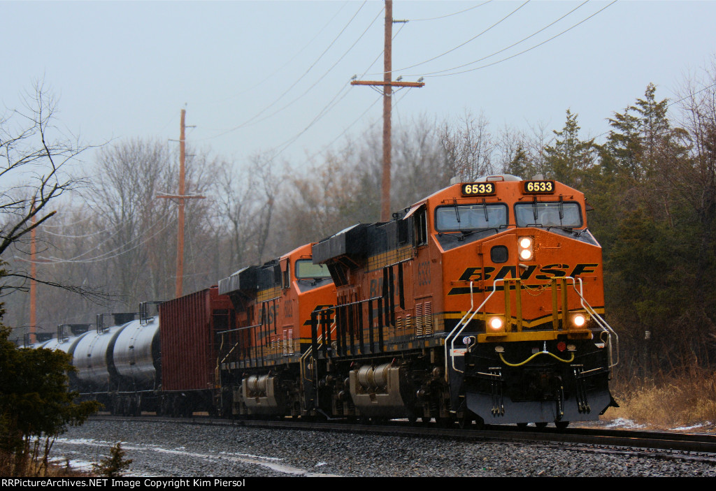 BNSF 6533 CSX Train K042 Crude Oil Loads